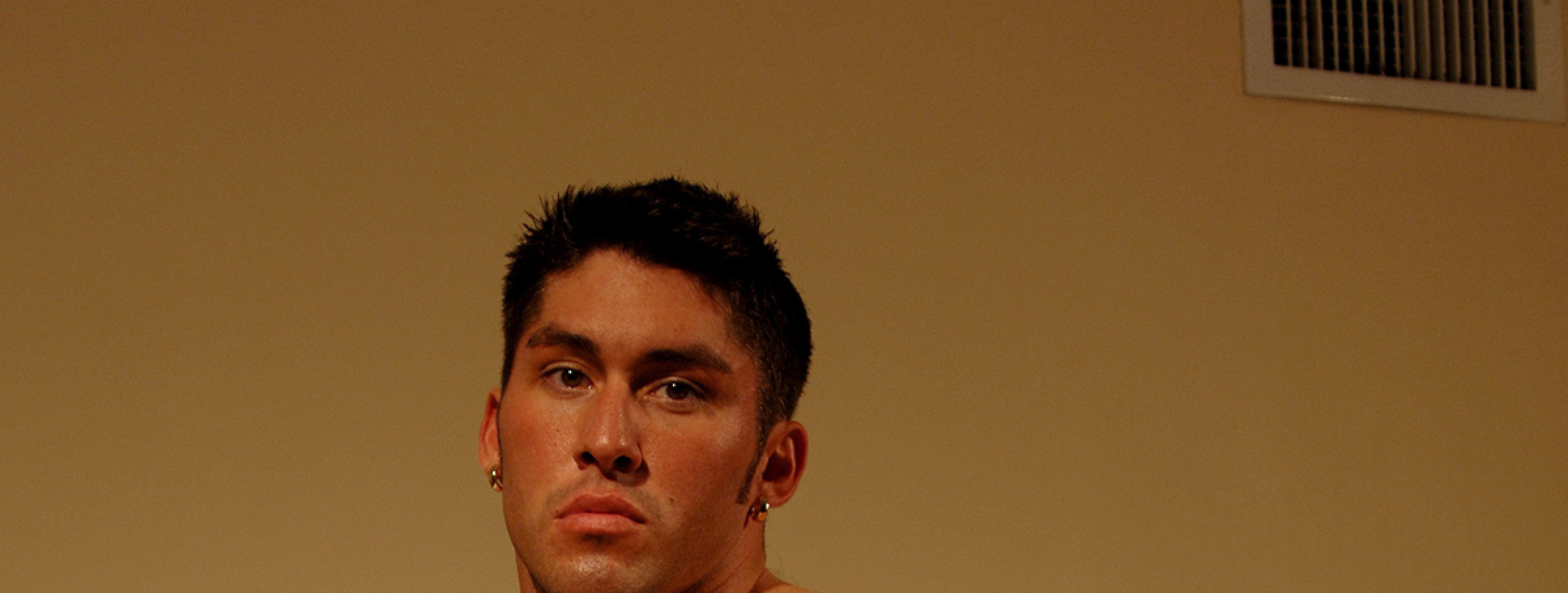 Male Bodybuilders and Muscle Videos at MuscleGallery.com