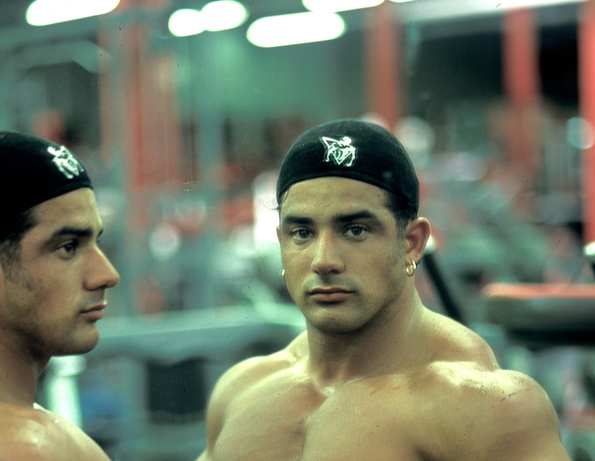 Mike Dragna - Male Bodybuilders and Muscle Videos at MuscleGallery.com