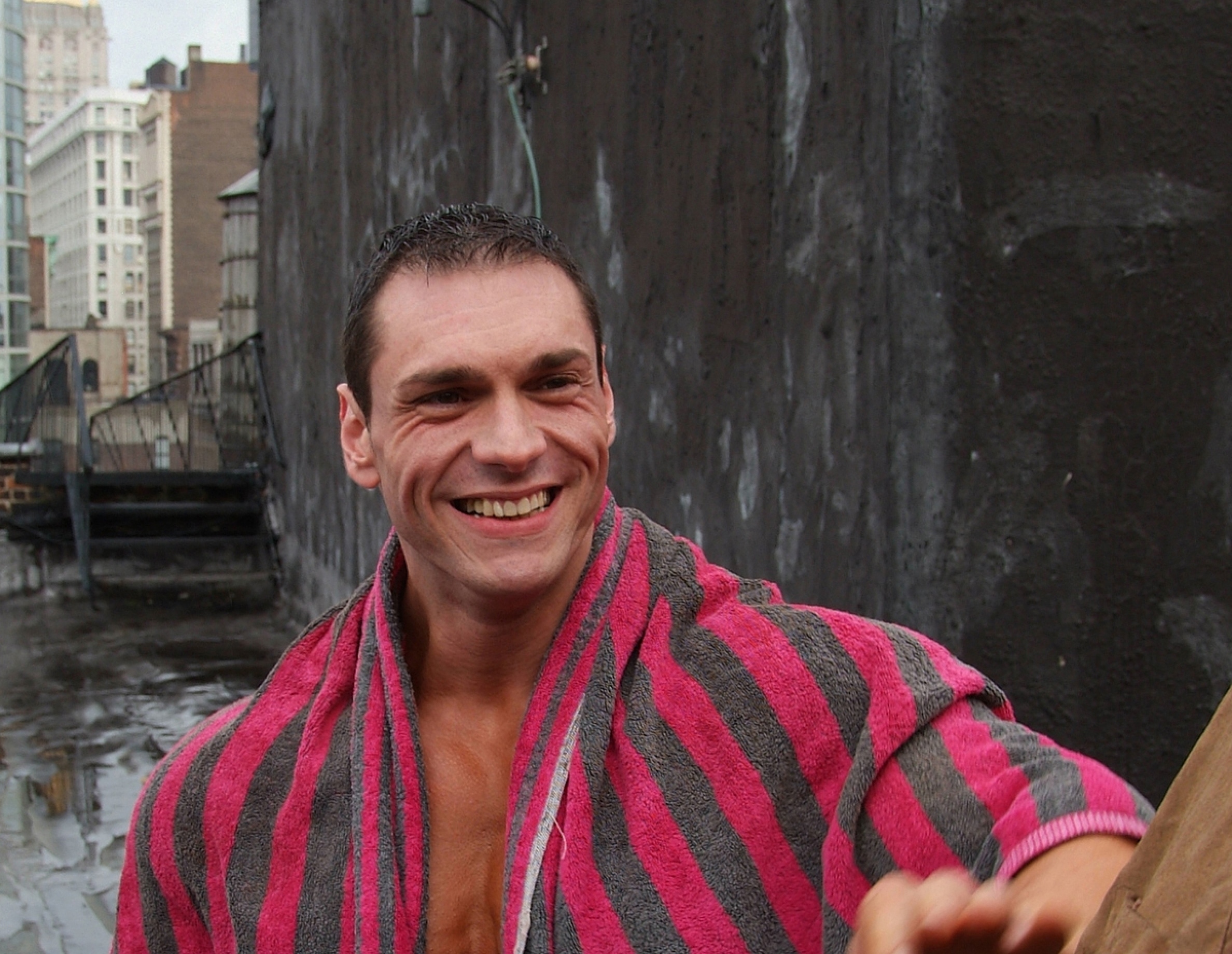 Photos - Male Bodybuilders and Muscle Videos at MuscleGallery.com