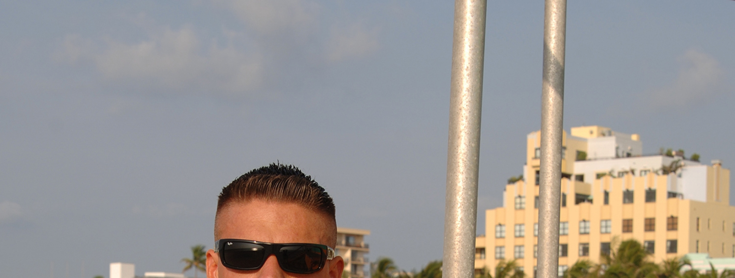 Male Bodybuilders and Muscle Videos at MuscleGallery.com