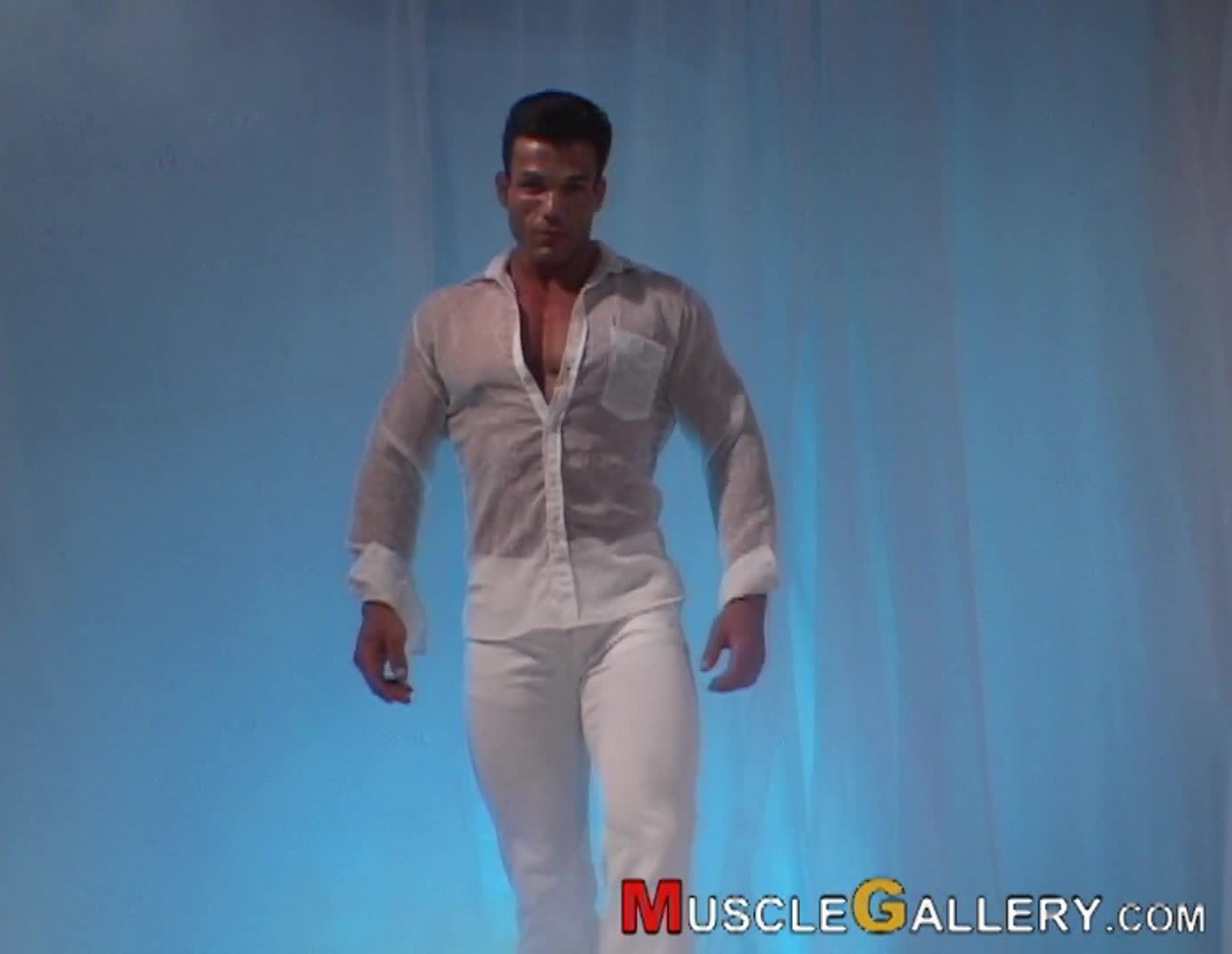 Male Bodybuilders and Muscle Videos at MuscleGallery.com