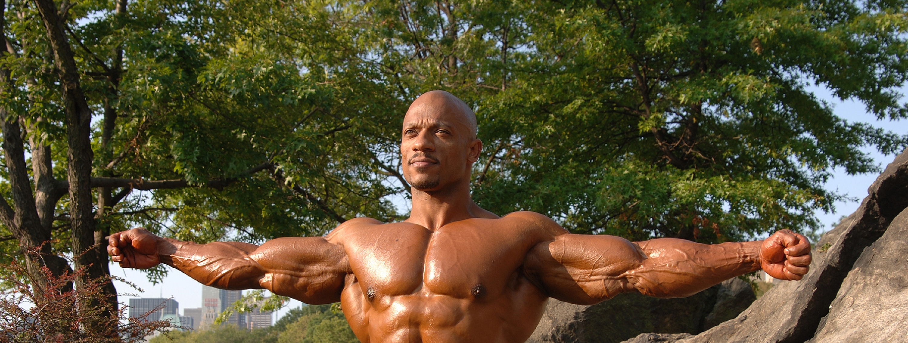 Male Bodybuilders and Muscle Videos at MuscleGallery.com